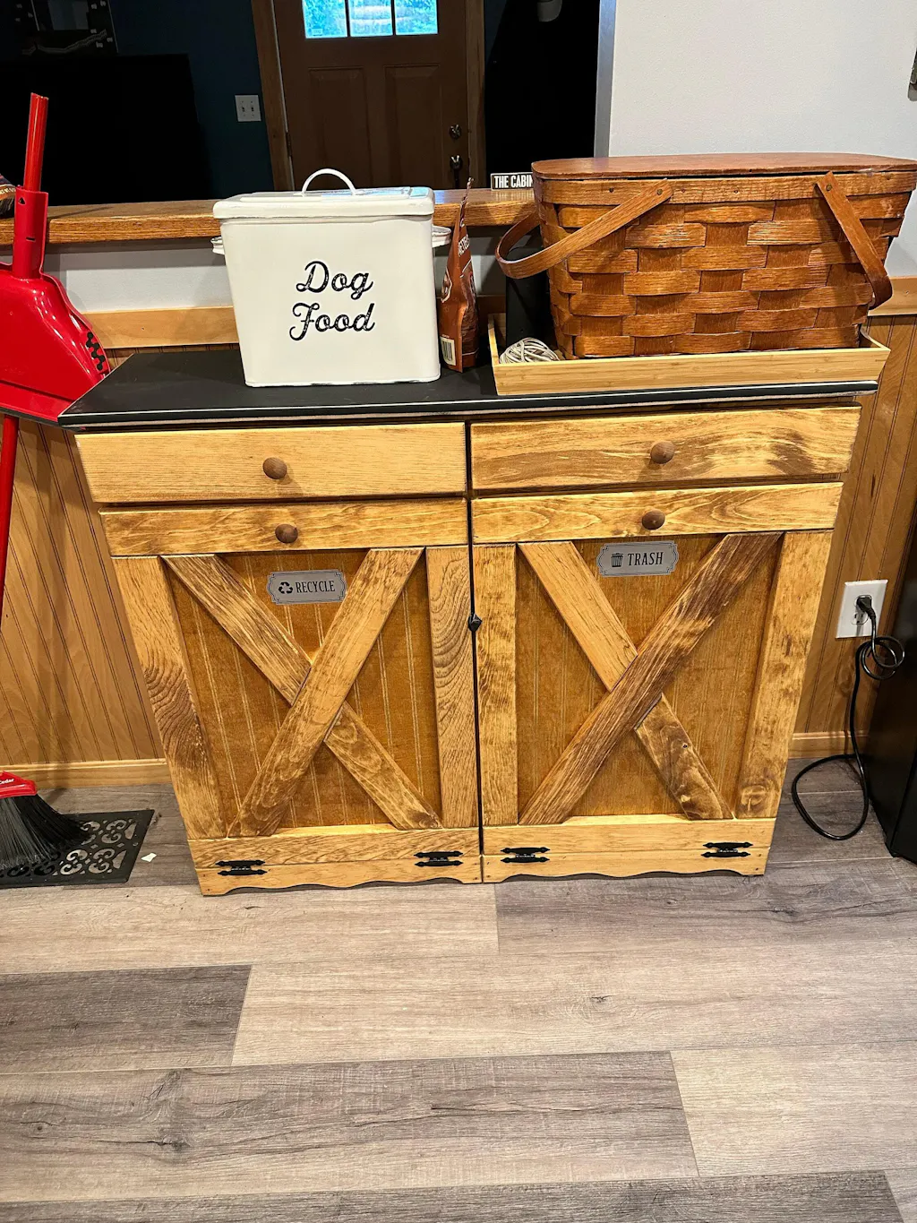 XL Amish Wooden Double Trash Bin (X doors) – Amish Home Outdoor Classics
