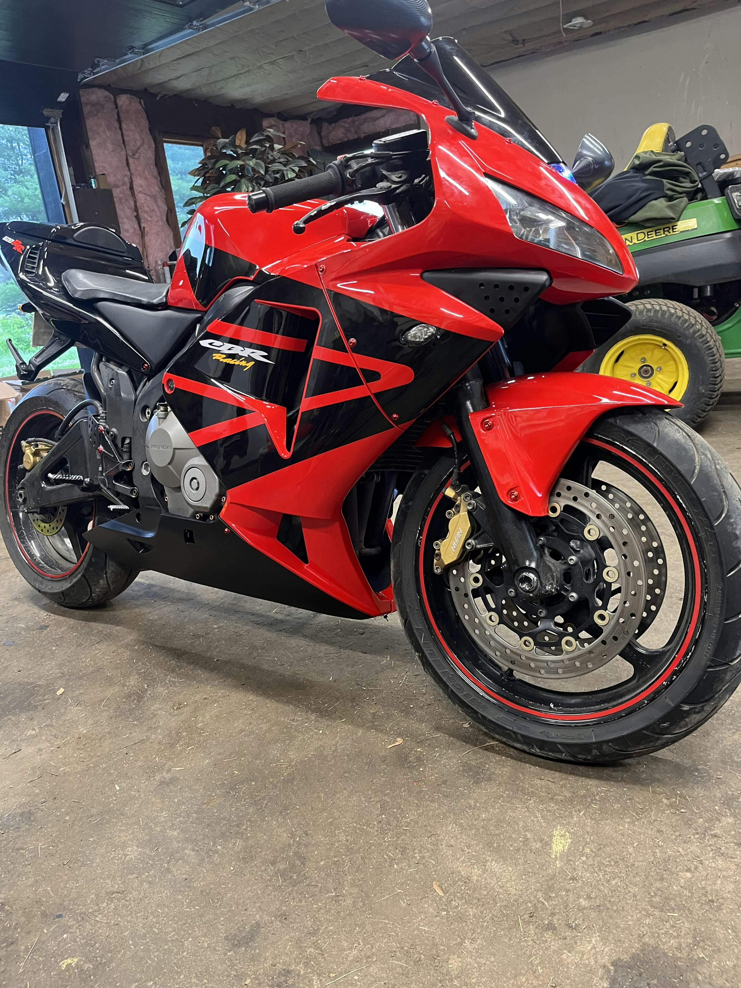 Amotopart 2022-2023 Yamaha YZF-R7 White Fairing Kit