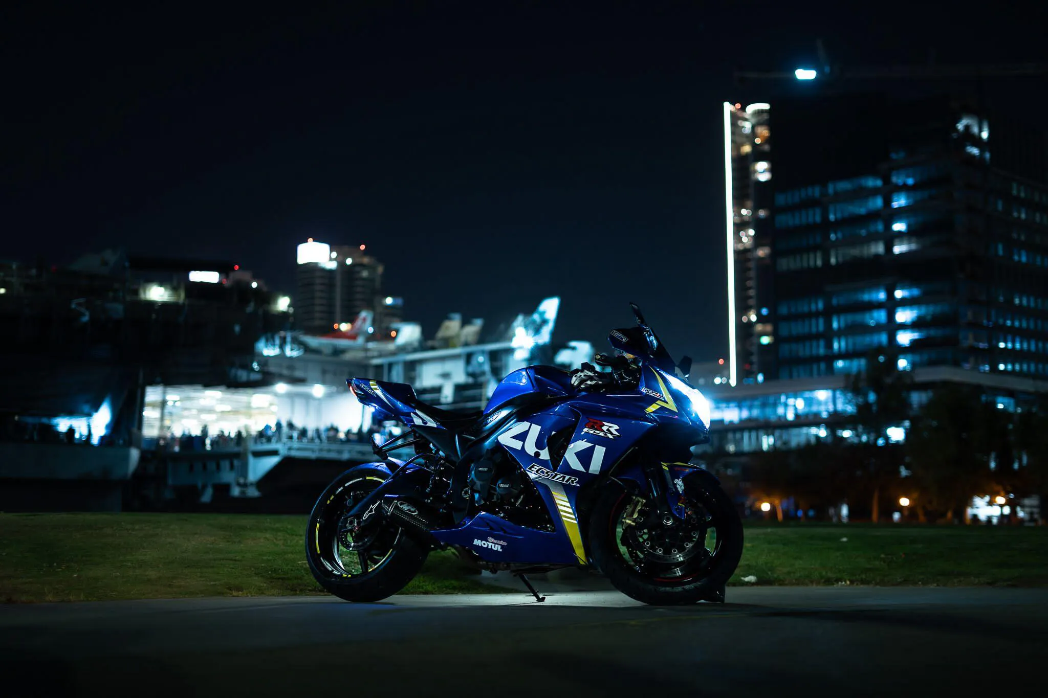 Amotopart 2019-2024 Kawasaki Ninja ZX25R ZX4R ZX4RR Black Fairing Kit