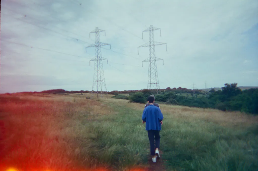 Amber 800 - Disposable Film Camera - Analogue Wonderland