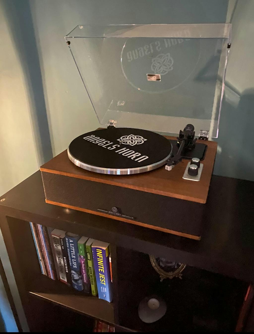 Grooves and Speeds: A Guide to Vinyl Record Sizes and RPM - AngelsHorn