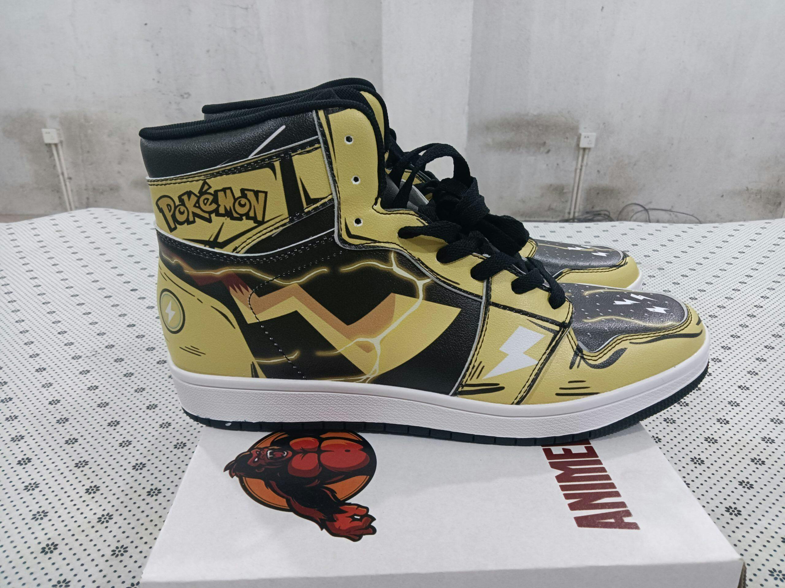 Pikachu Pokemon Mid 1 Basketball Shoes for Kids - AnimeBape
