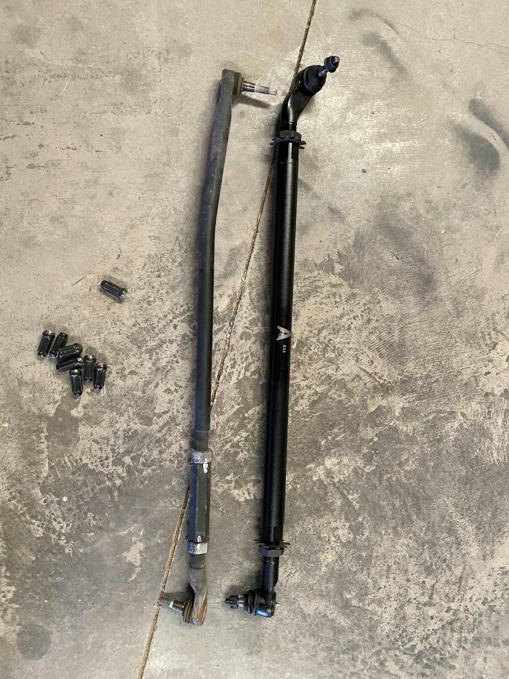 KIT187 - Dodge Ram 2500/3500 14-22 HD Drag Link Kit - Apex Chassis