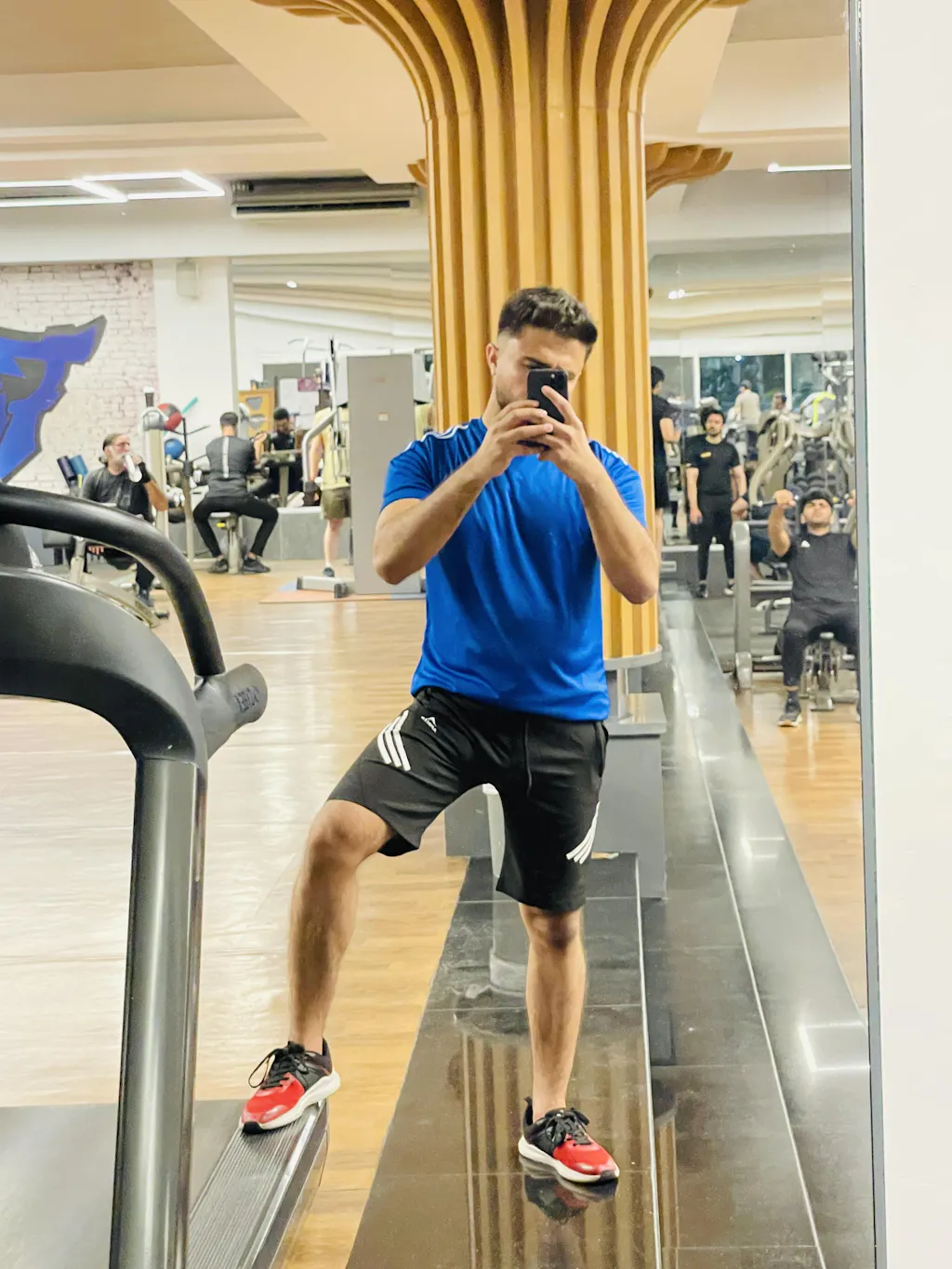 Sale – Apollo Sports