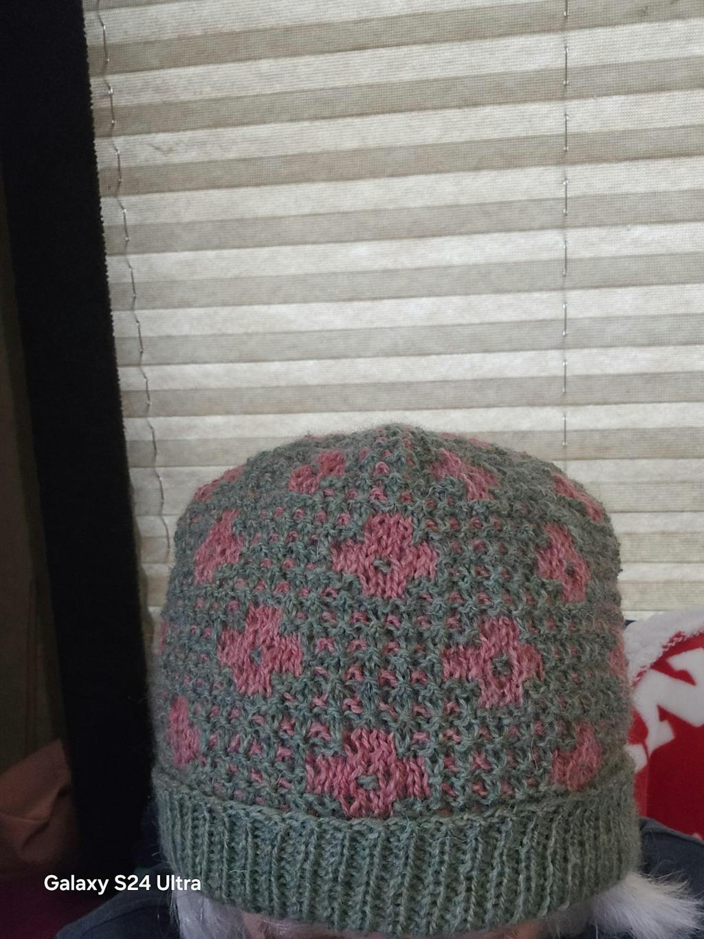 Kit - Alpine Bloom Hat by Caitlin Hunter in Lanas Light by Berroco ...