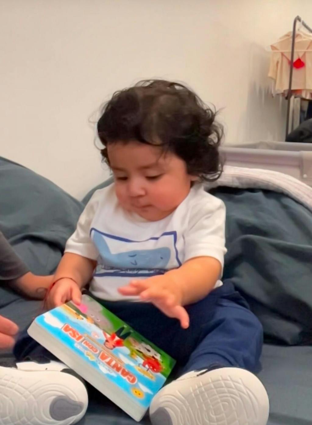 Musical Book: Mis Canciones Favoritas – Aprende Peque