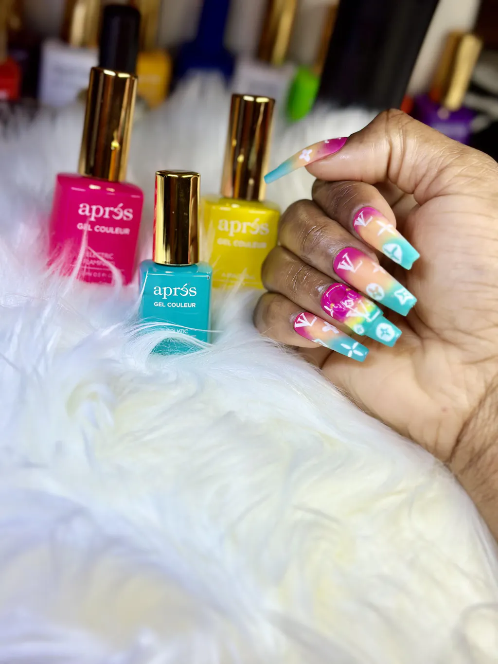 Electric Flamingo - 264 – Aprés Nail