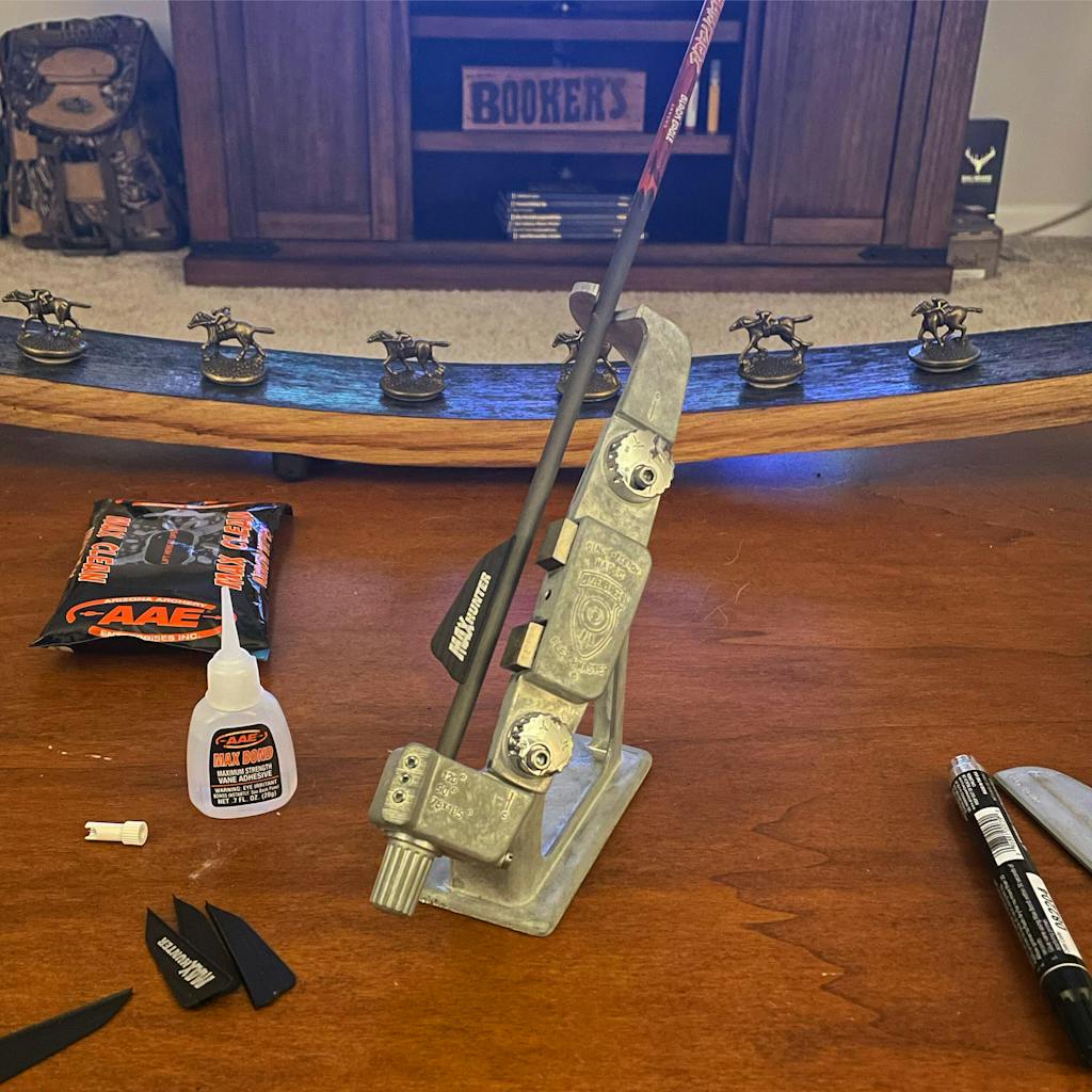 AAE MAX Adhesion Kit - Arizona Archery Enterprises Inc.