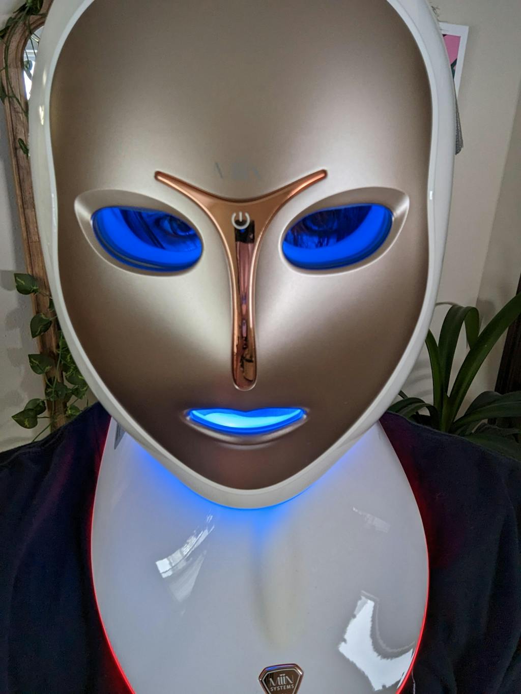 Artemis LED Mask & Neck System - ARTEMIS