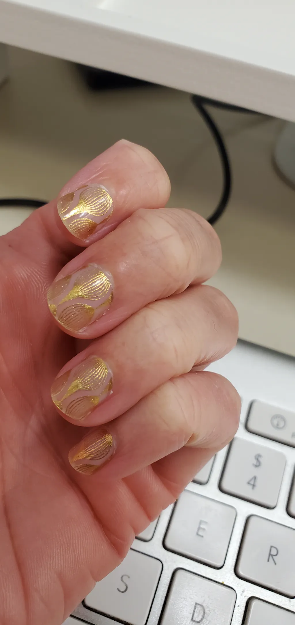 Gold Chandelier – Artify Nails