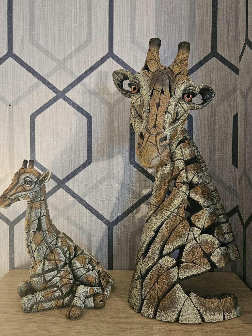 Giraffe Bust from Edge Sculpture by Matt Buckley – Artworx Gallery