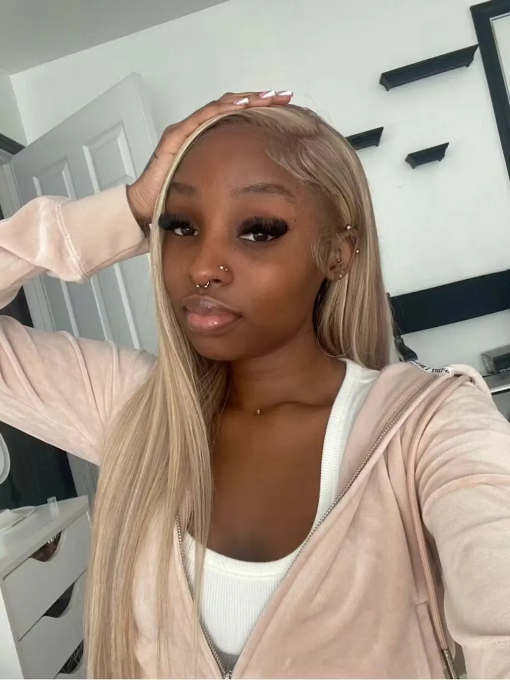 Ash Blonde Highlights 13x4 Lace Straight Wig – ashimaryhair