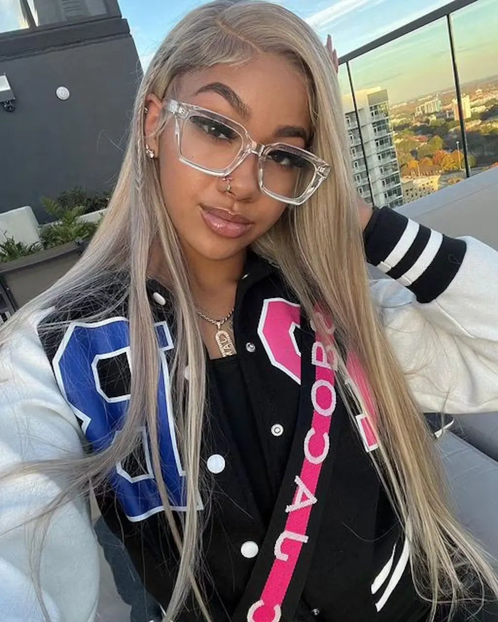 Ash Blonde Highlights 13x4 Lace Straight Wig – ashimaryhair