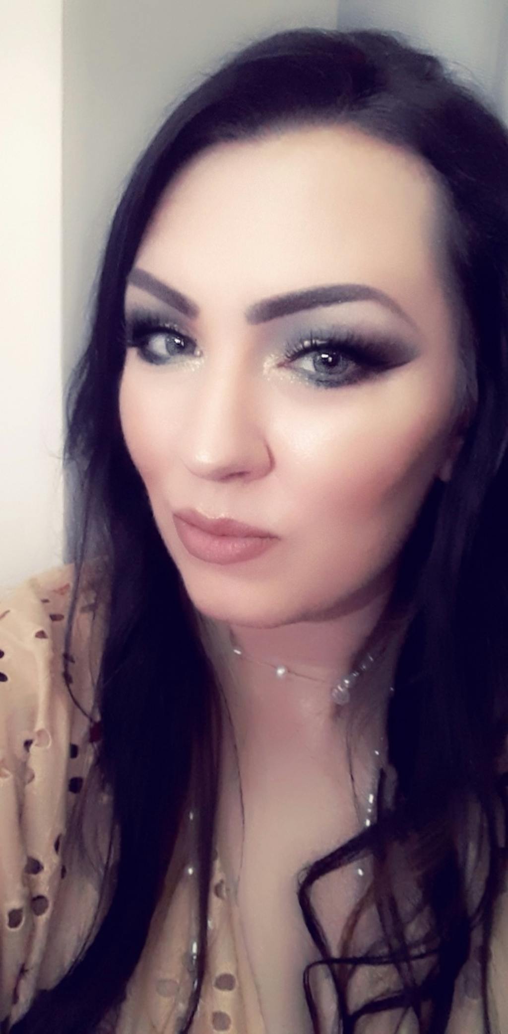 Ashley Lee Cosmetics Picture Perfect Liquid Foundation