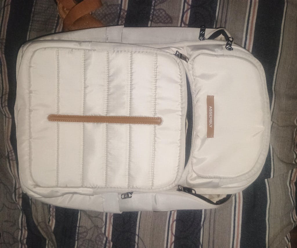 Odyssey Backpack | Beige | Everyday Laptop Backpack