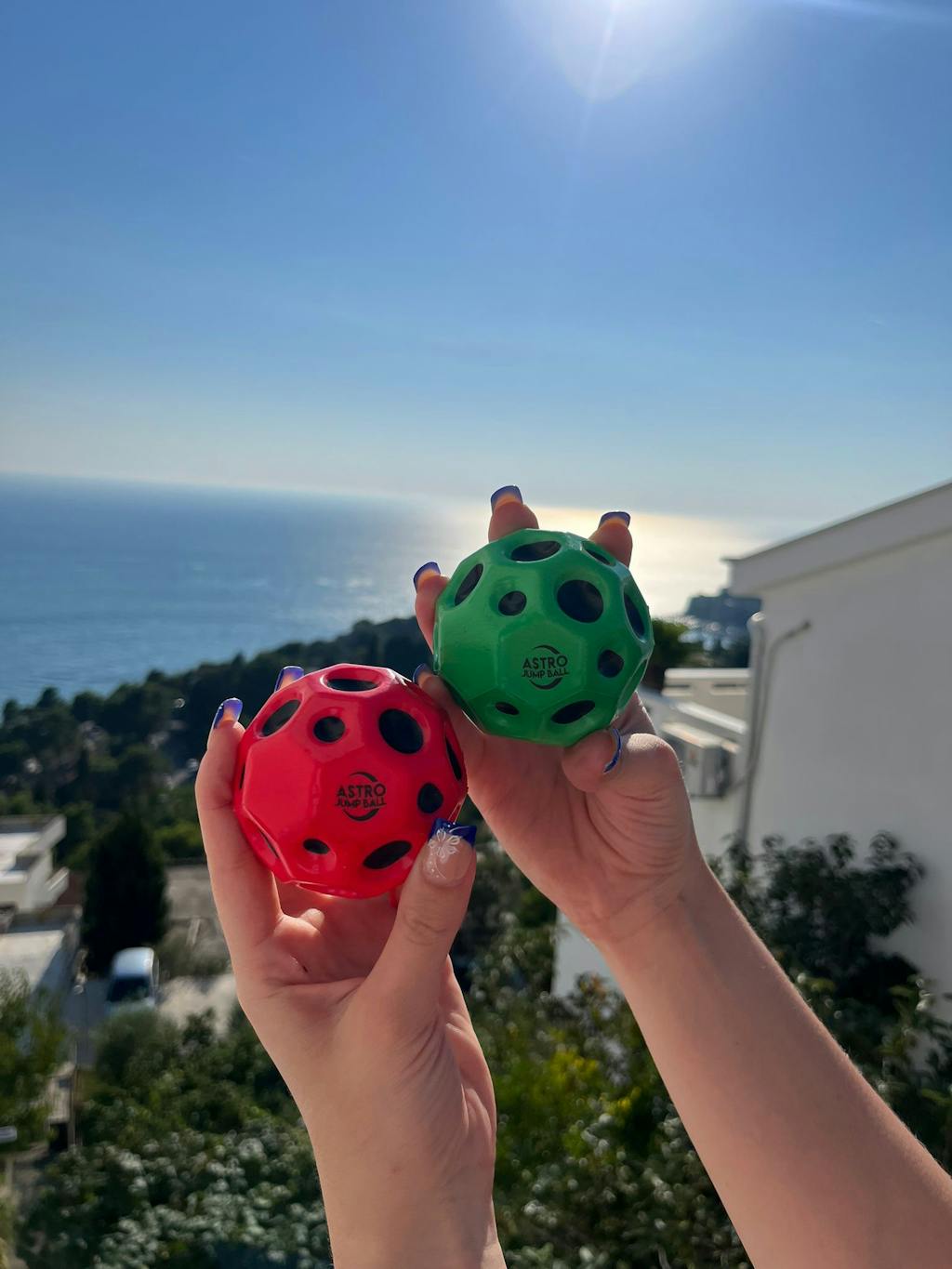 Light Ball – Astro Jump