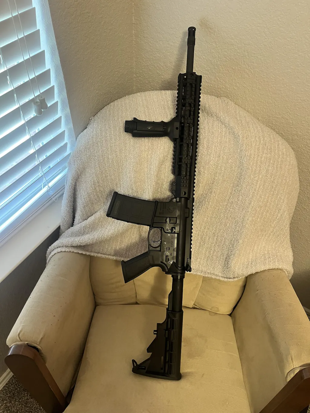 UTG Ergonomic Ambidextrous Vertical Foregrip | AT3 Tactical
