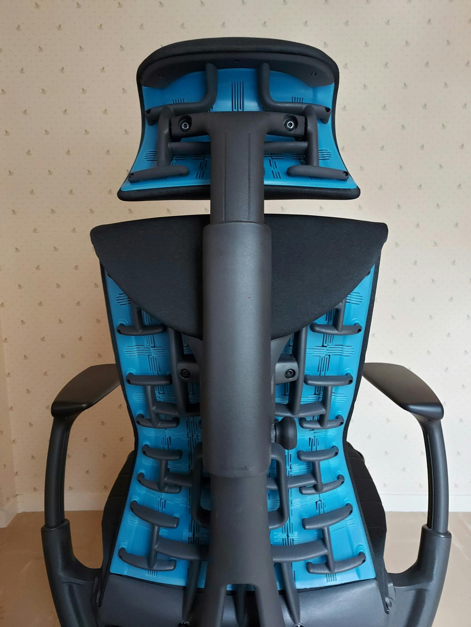 Headrest for Embody Gaming chair