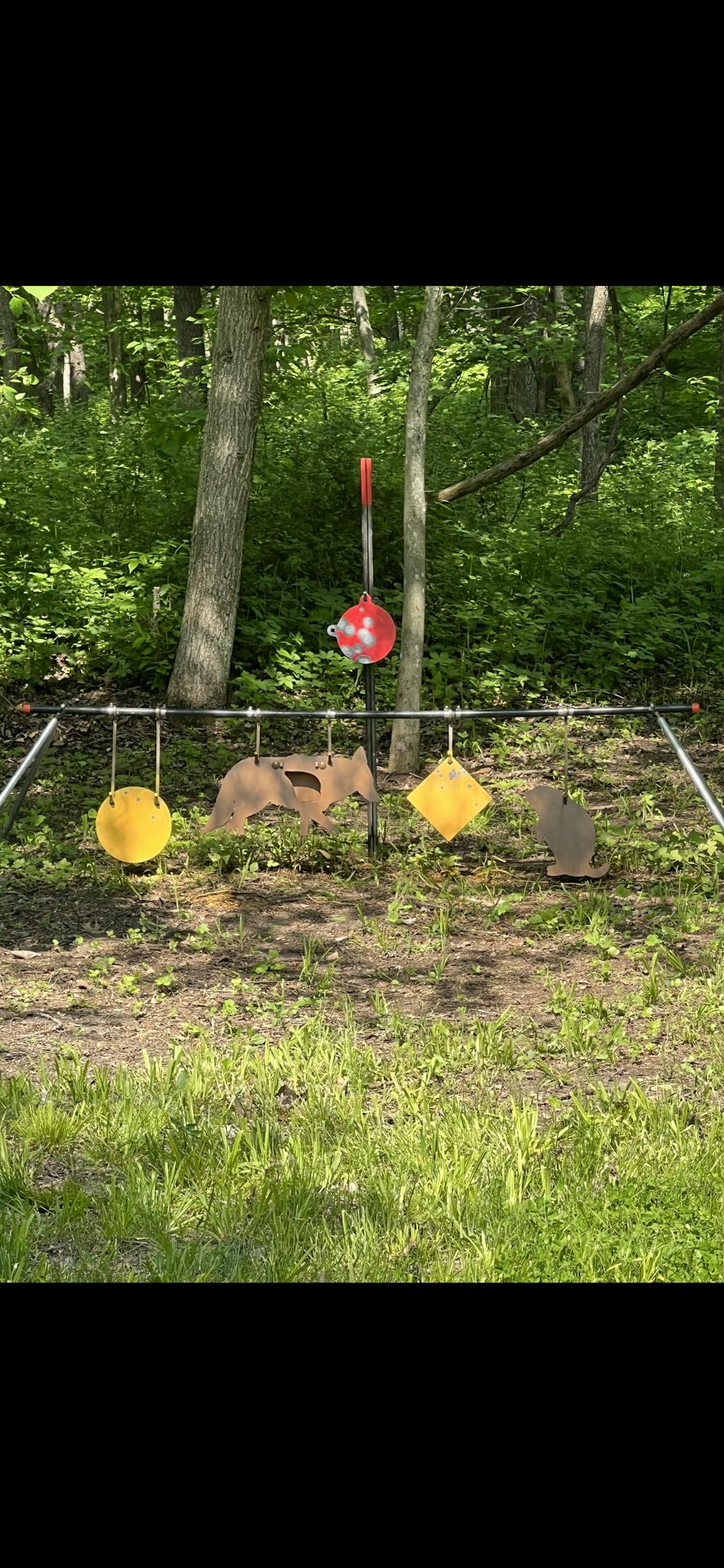 AR500 Coyote Target W/ Reactive Vital - Atlas Target Works