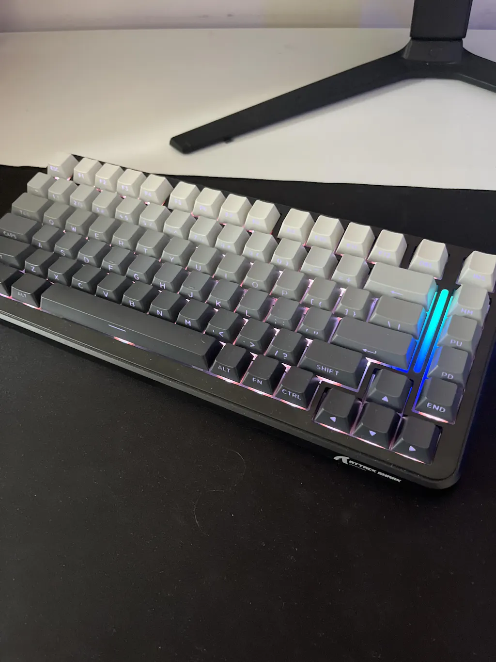 M86 Tri-Mode Gasket Mechanical Keyboard with Hot-Swap