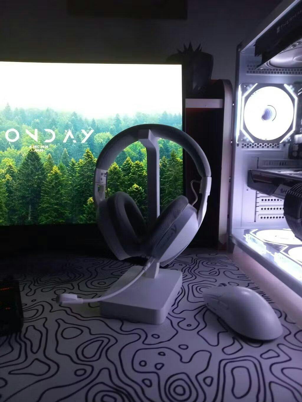 Ultra-Light Protable Gaming Headset with RGB | L90 Tri-Mode Audio