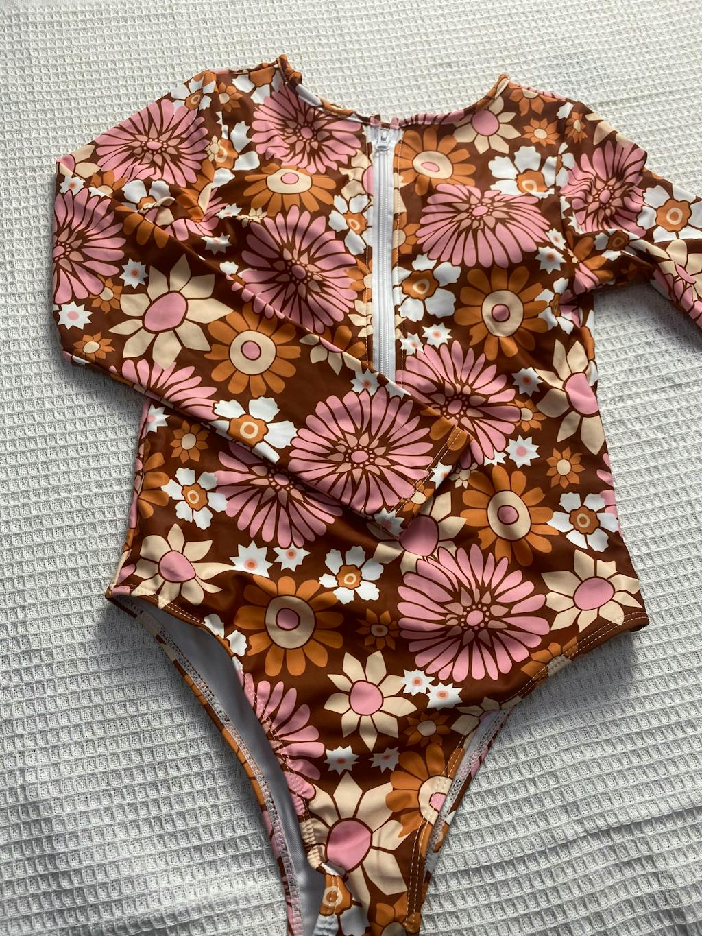 Women's Daisy Print Long Sleeve Half Zip UPF50+ Rash Guard | Attraco