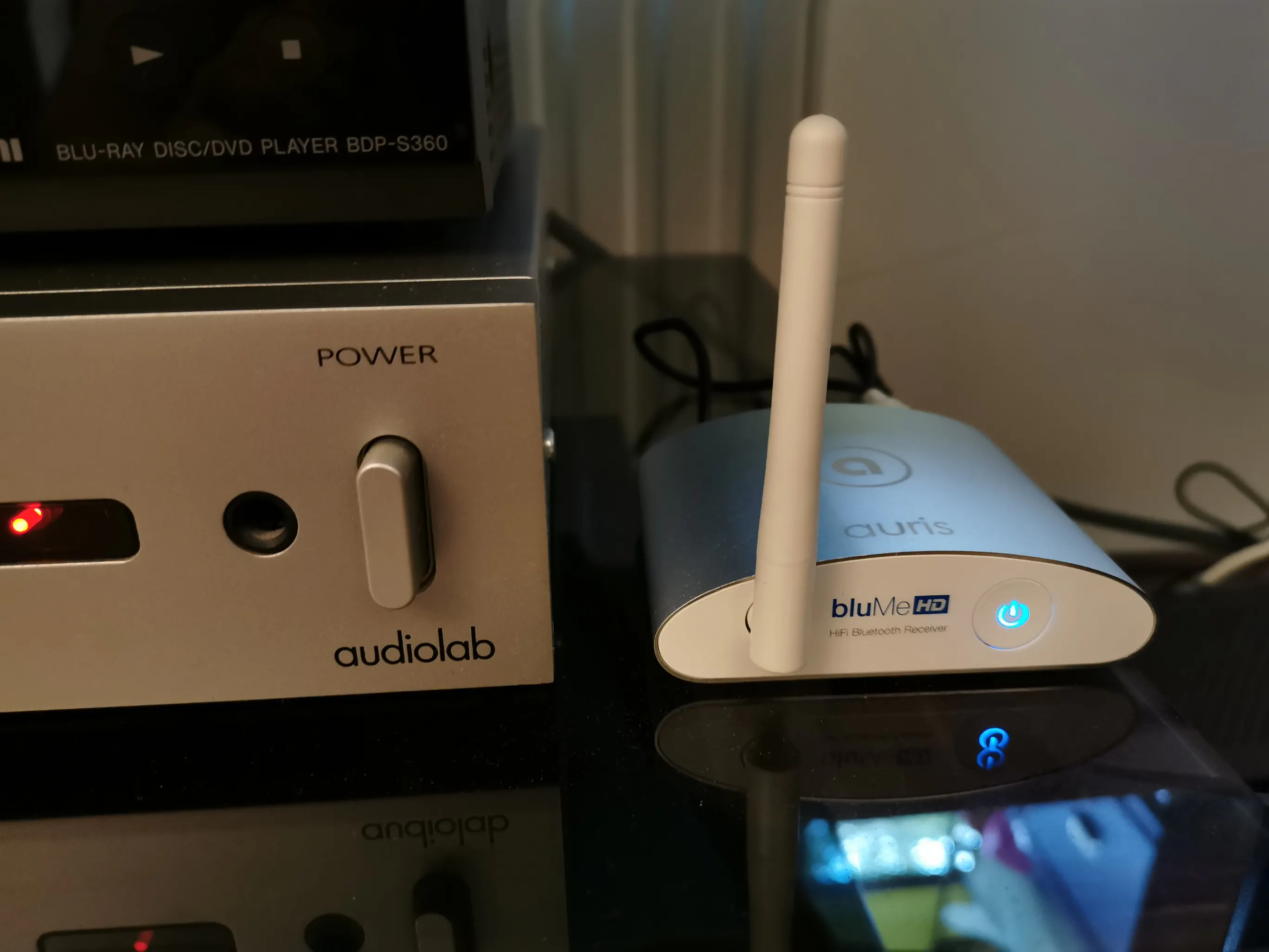 Auris bluMe HD Bluetooth 5.0 Music Receiver with Audiophile DAC and ap ...