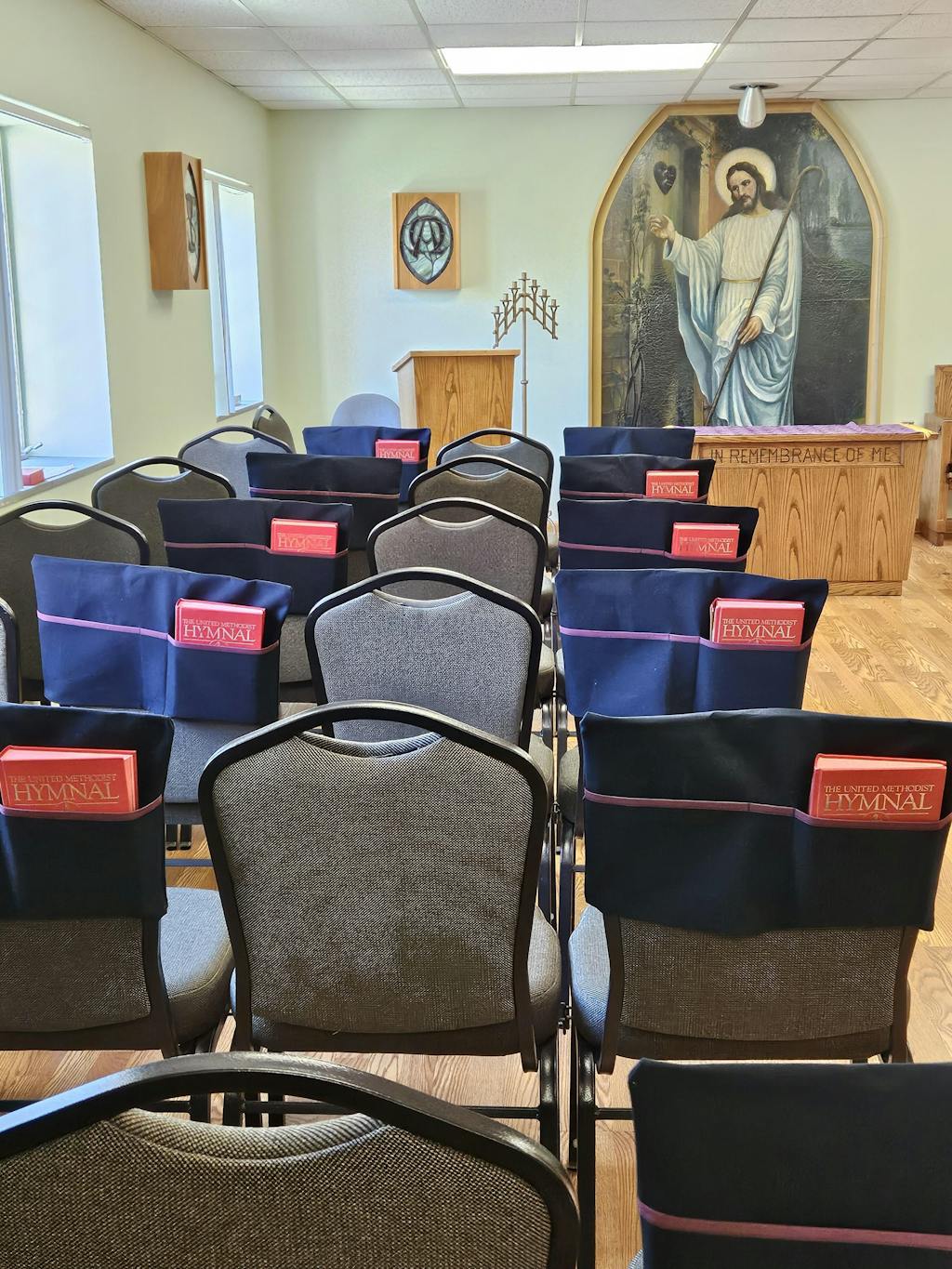 Aussie Pouch® Church Chair Cover