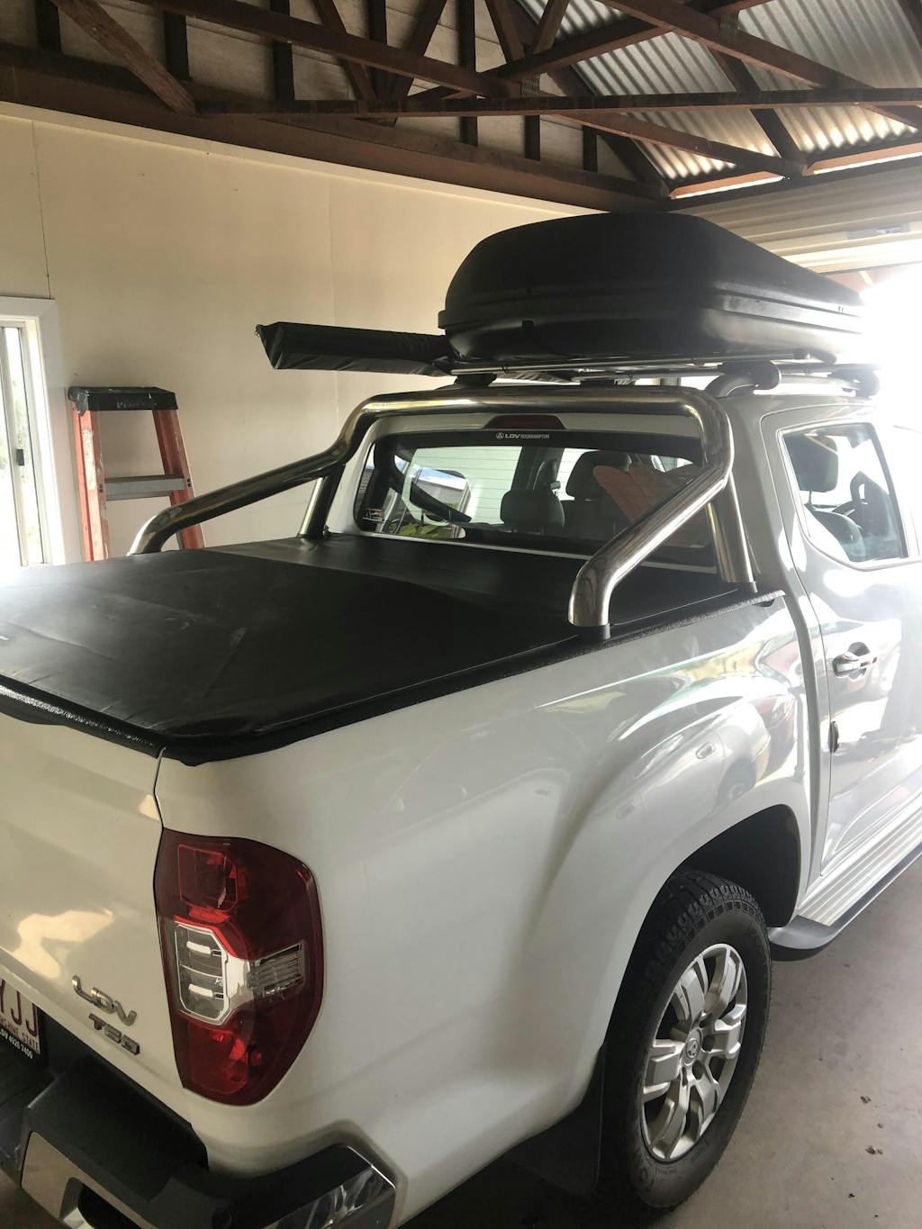 Clip On Tonneau Cover To Fit LDV T60 Dual Cab Fitted With Factory Spor ...