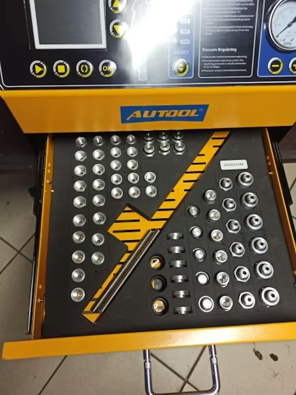 AUTOOL CT500 GDI EFI FEI Fuel Injector Cleaner & Tester - AUTOOL