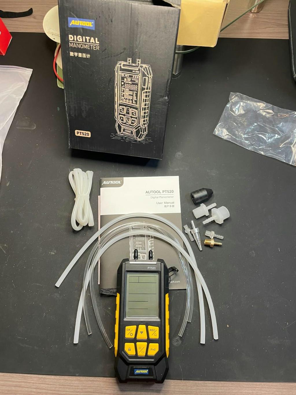 AUTOOL PT520 Differential Pressure Gauge Digital Manometer - AUTOOL