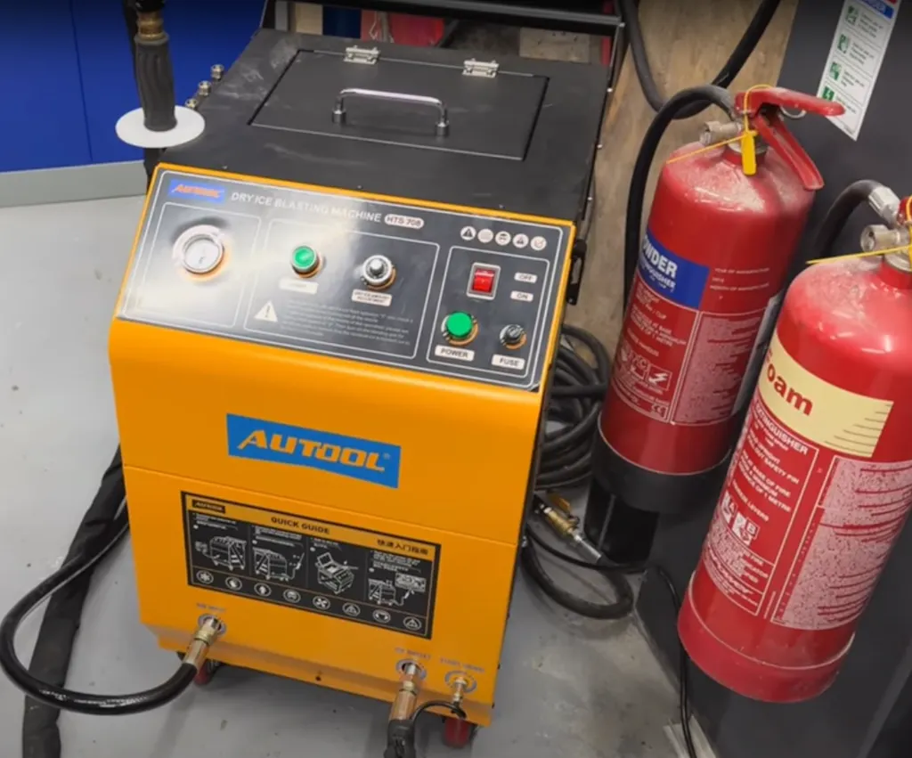 AUTOOL HTS708 Dry Ice Blasting Cleaning Machine - AUTOOL