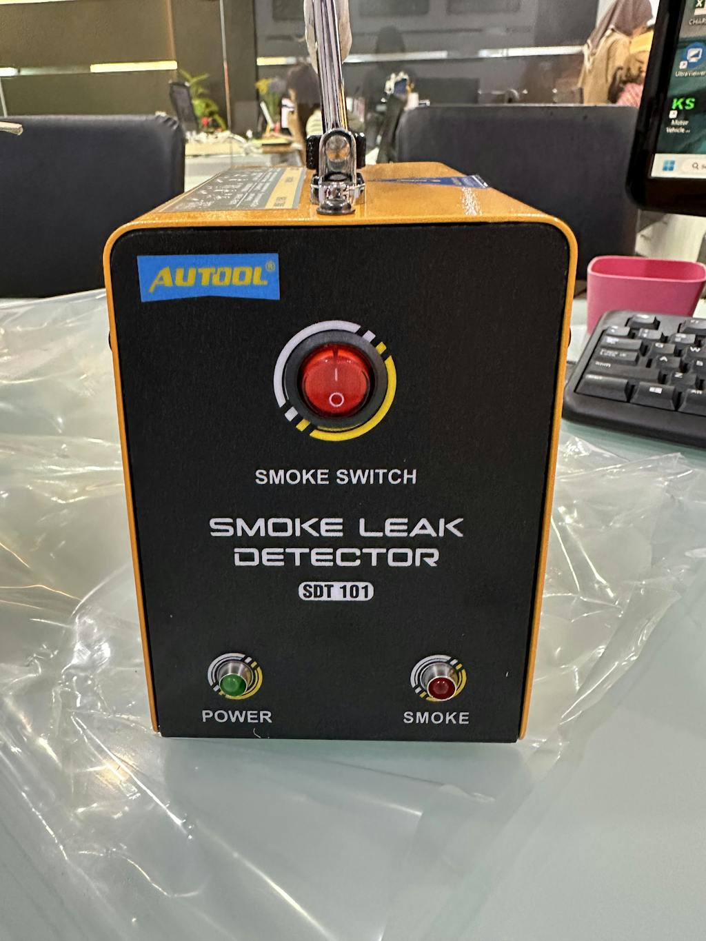 Auto Smoke Leak Detector For EVAP System-AUTOOL SDT101
