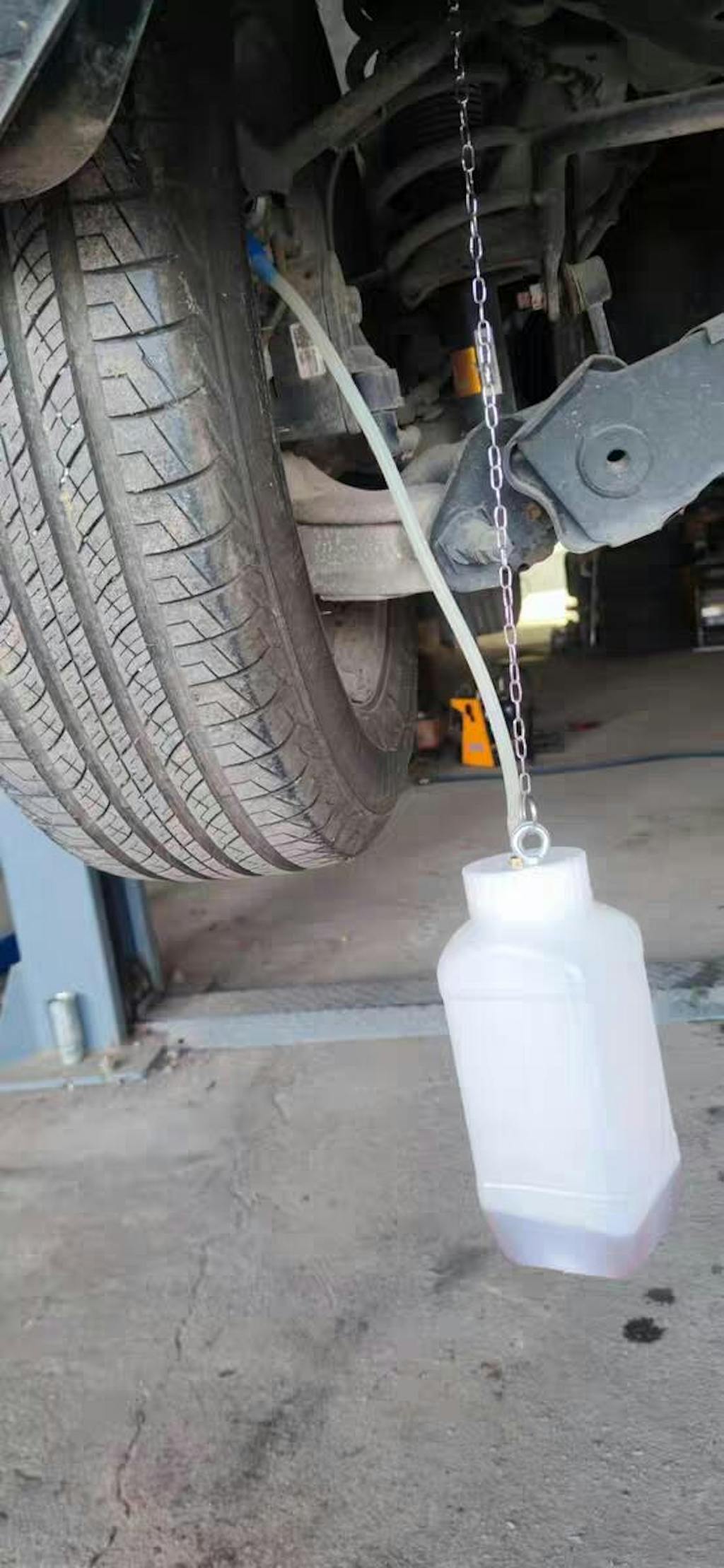 AUTOOL AST603 Pulsating Brake Fluid Bleeder - AUTOOL