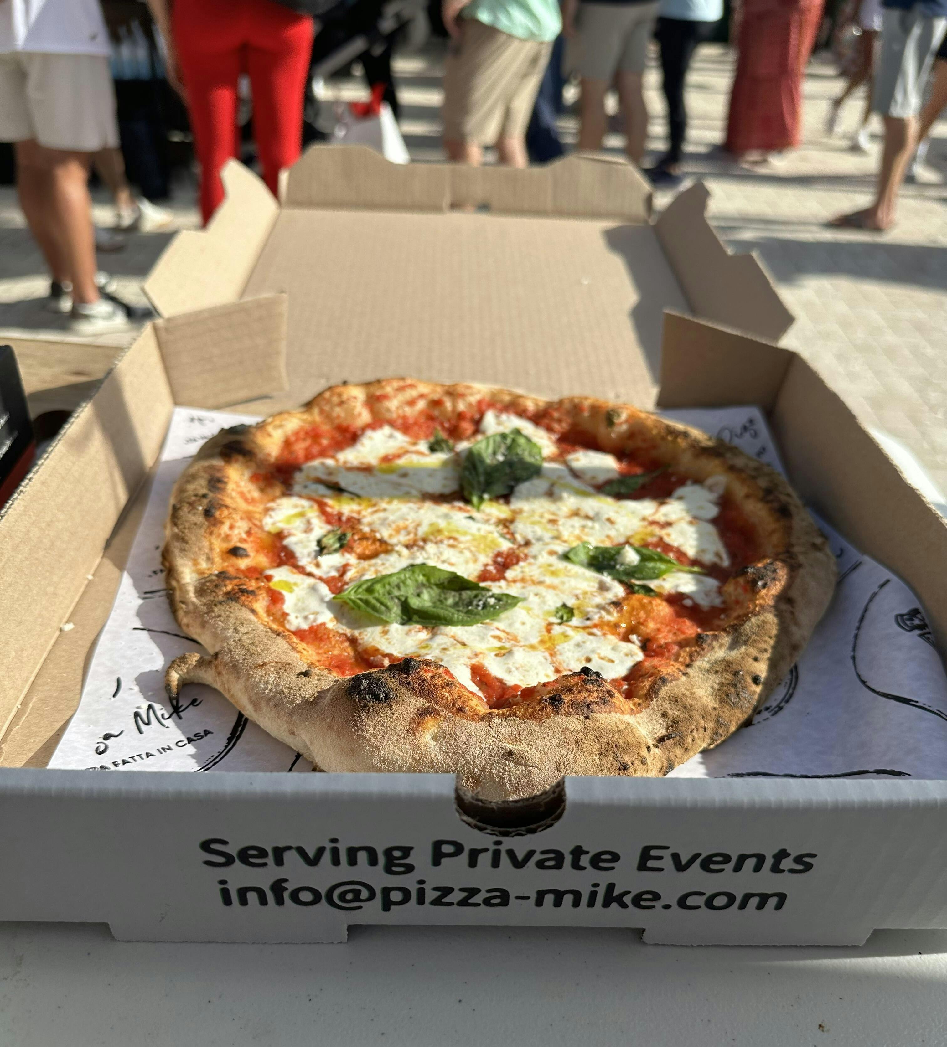 Custom Wax Paper - 12 x 12" | White - 400 Sheets | Avco Boxes