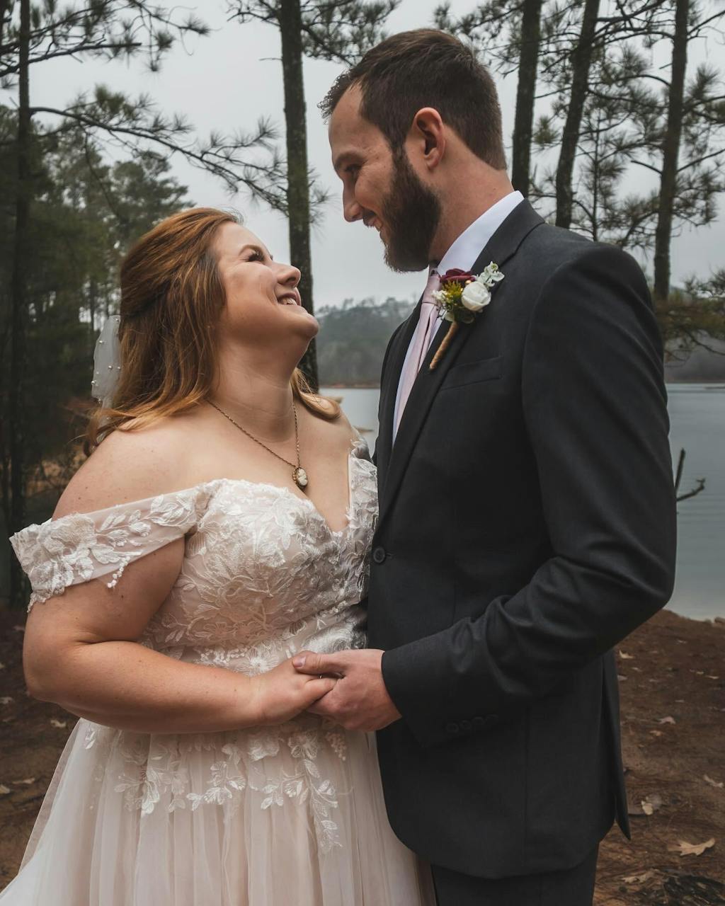 Trinity Ivory Lace Wedding Dress - Avery Austin