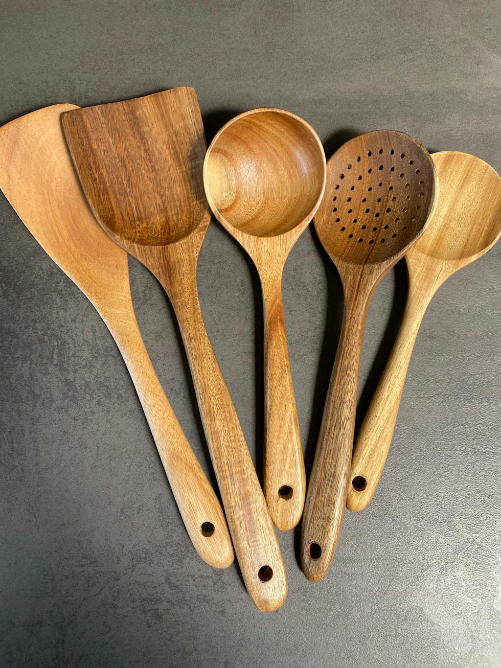 Wooden Kitchen Utensils Set - Wood Cooking Spoons - Wooden Utensils ...