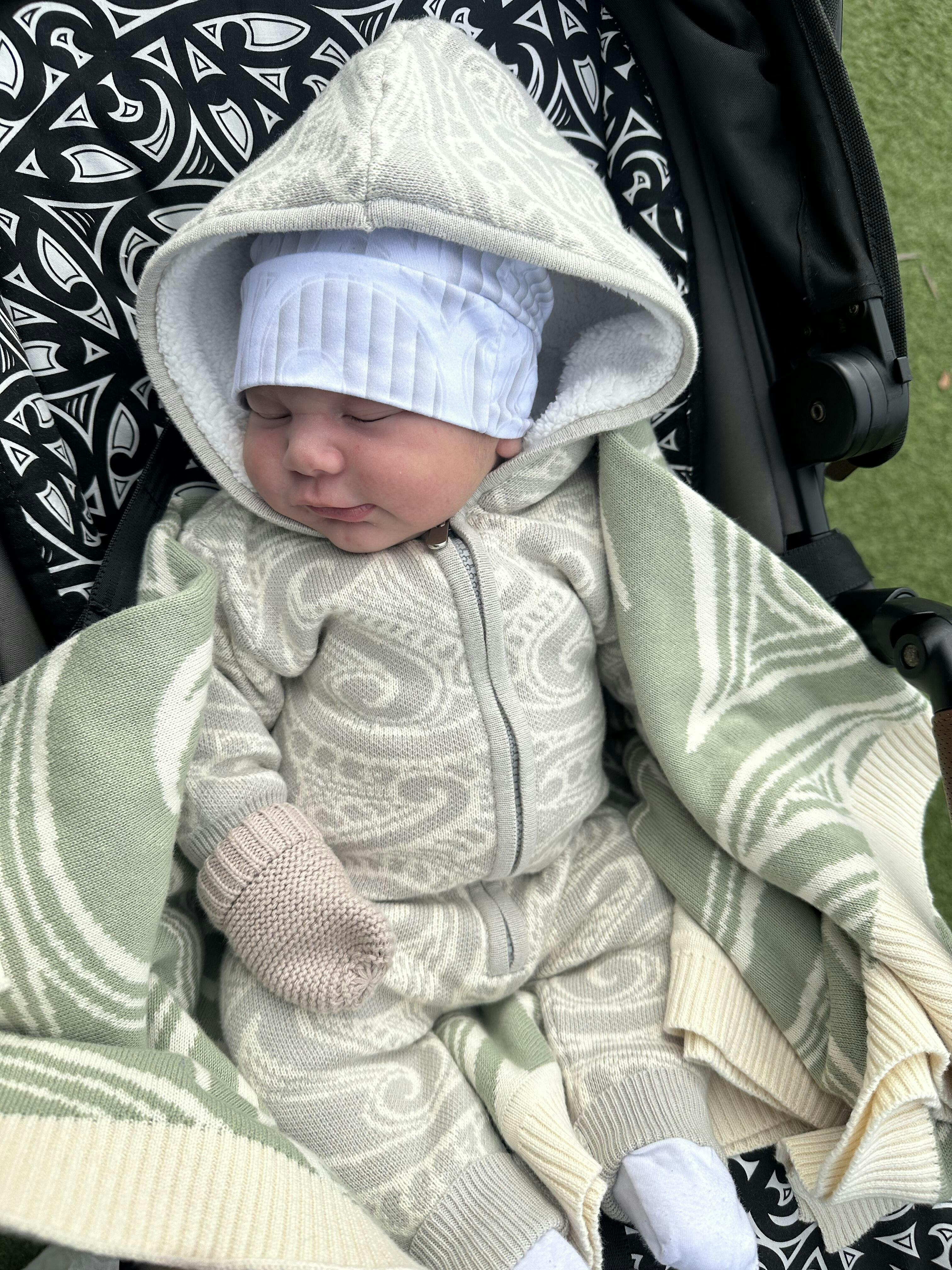 Winter baby hooded romper - zip up Māori baby / pēpi romper | AwaMae