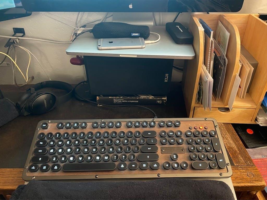 Retro Classic Bluetooth - AZIO Corporation