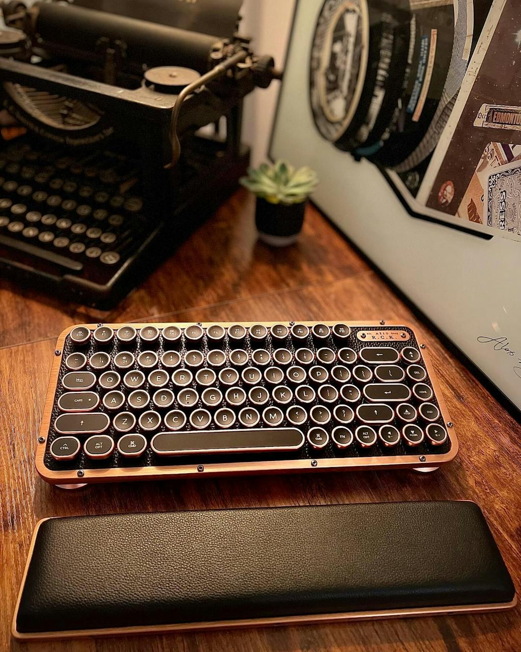AZIO Retro Compact Keyboard (RCK) - AZIO Corporation