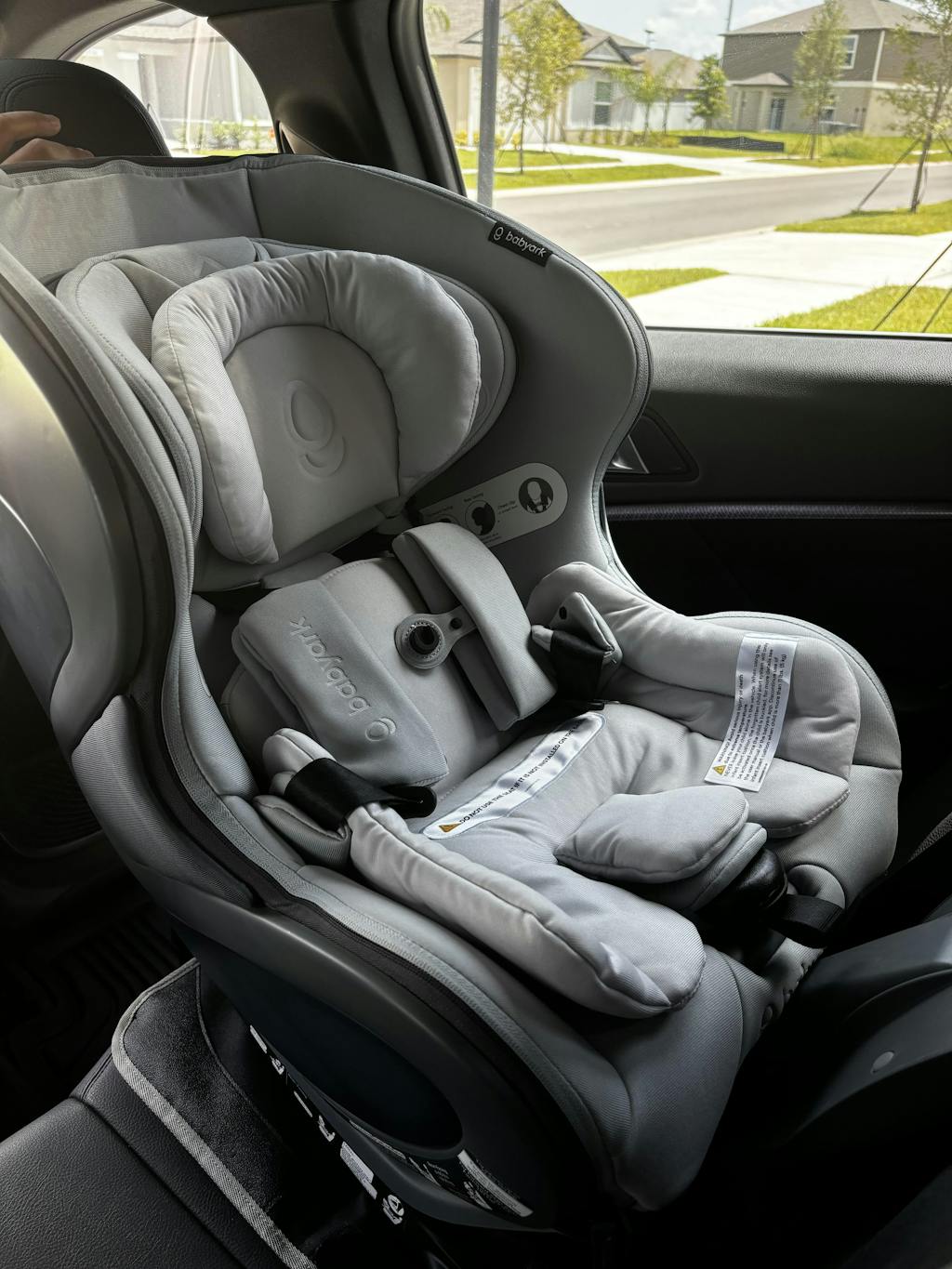 Discover babyark's Convertible Car Seat