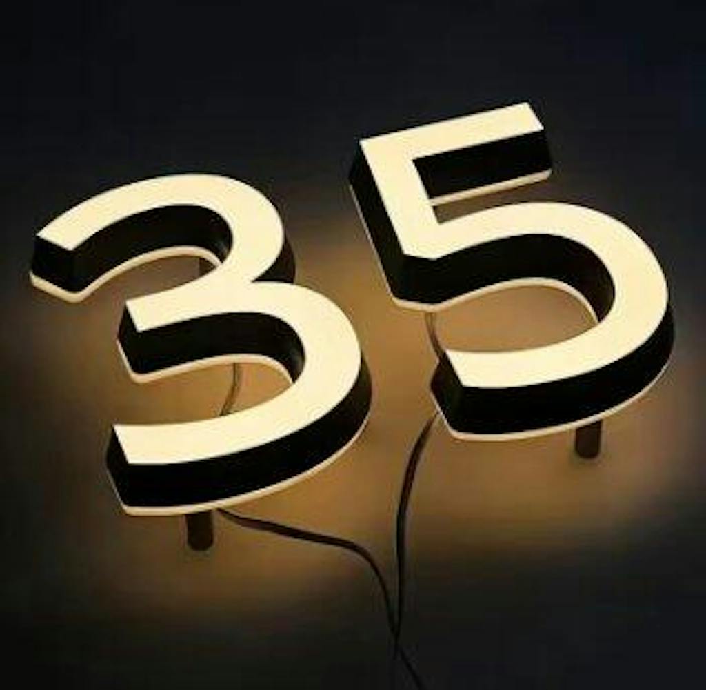 Illuminated House Numbers Backlit Led House Numbers Solar – BacklitLEDsign