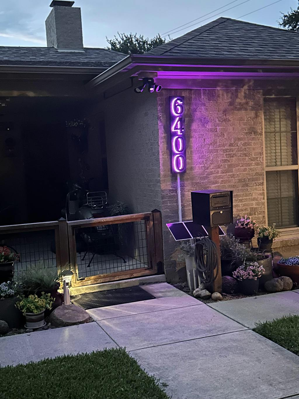 Illuminated House Numbers Backlit Led House Numbers Solar – BacklitLEDsign