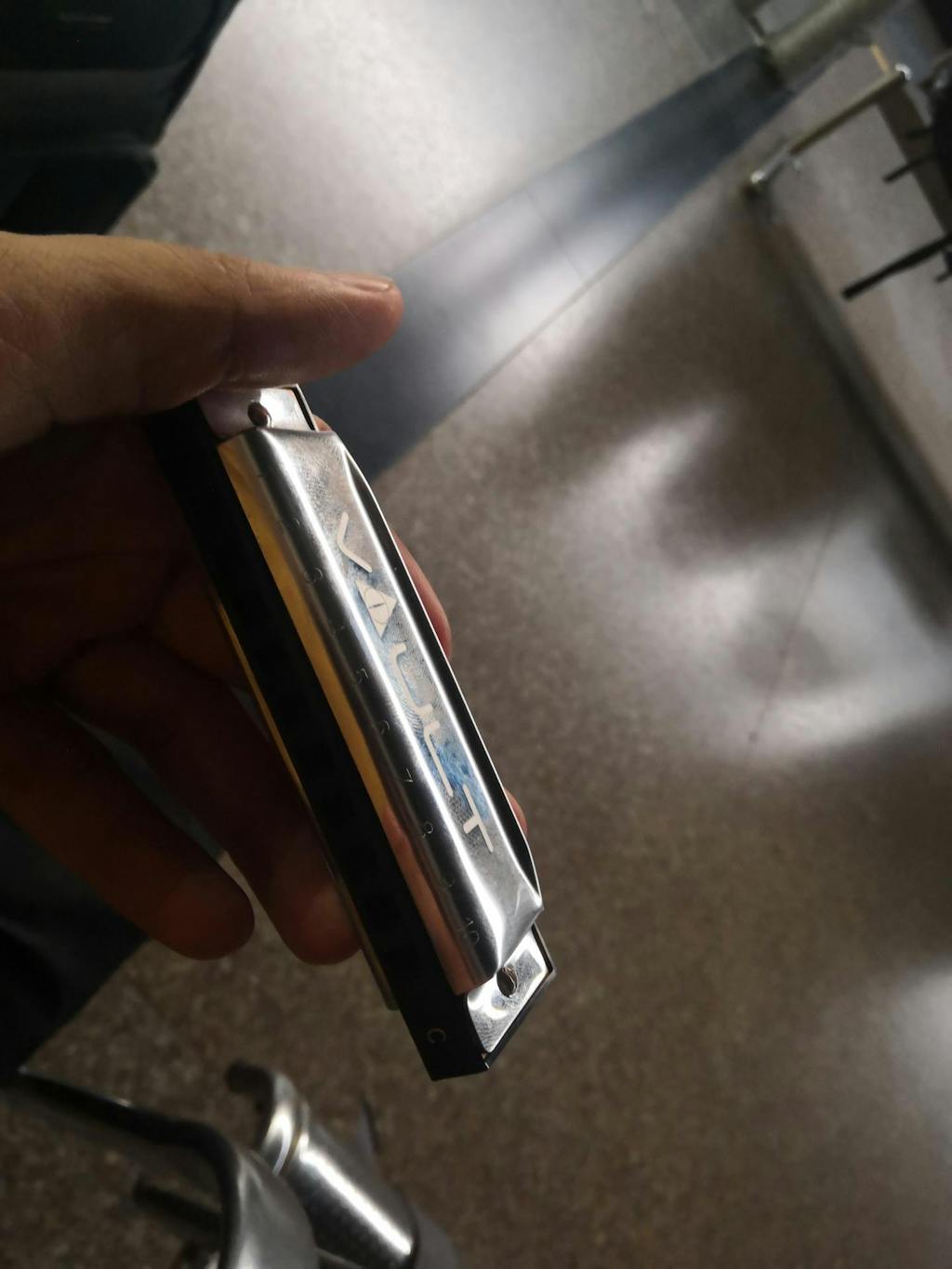 Vault HA1000 Key C 10-Hole Diatonic Harmonica/ Mouth Organ For Beginne ...