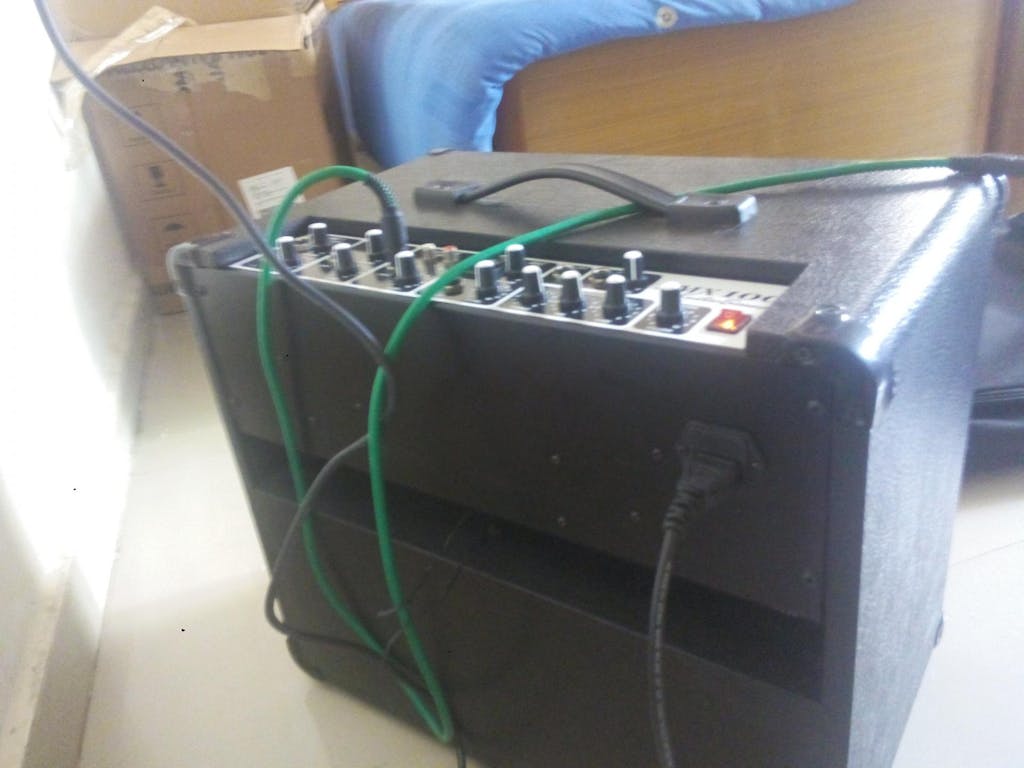 Buy Kustom Sound AMX 100 Amplispeaker Online in India | Bajaao – BAJAAO.COM