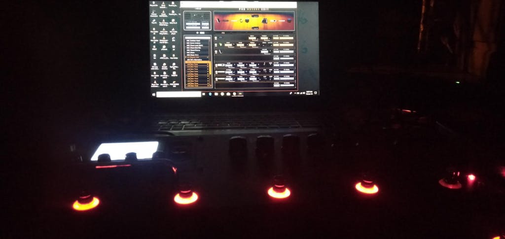 Buy Line 6 POD HD500X Guitar Multi-Effects Processor Online | Bajaao ...