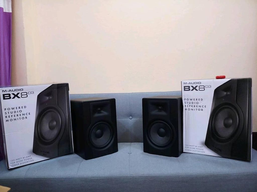 M-Audio BX8 D3 8-inch Powered Studio Reference Monitor - Single ...