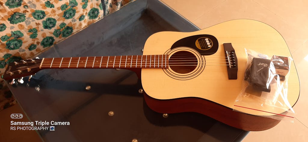Buy Cort AD810 Dreadnought Acoustic Guitar Natural Online | Bajaao
