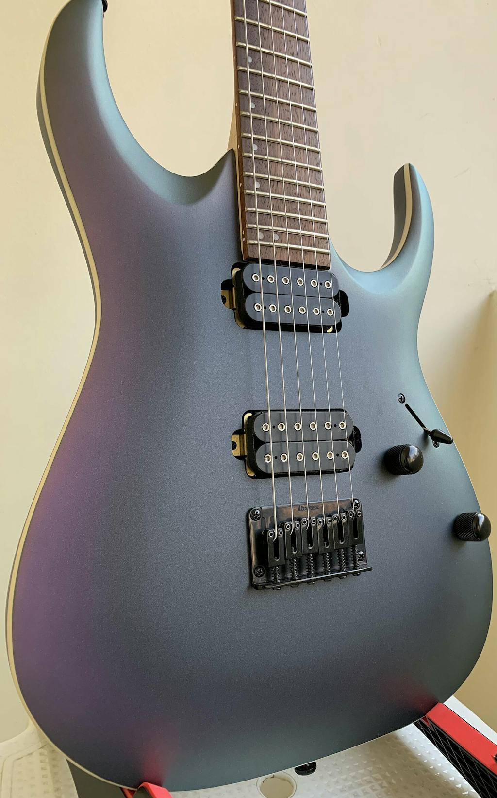 Ibanez RGA Standard Series RGA42EX 6 String Electric Guitar - Black Au ...