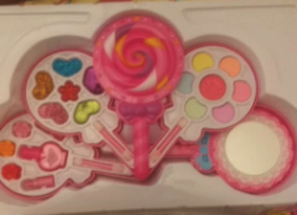 Kids Pretend Makeup 32 pcs l Complete Makeup Set for Kids – Balma Home